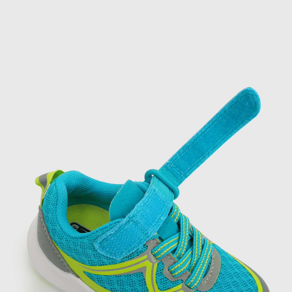 Zapatilla deportiva de niño caña baja gris - Colloky Peru